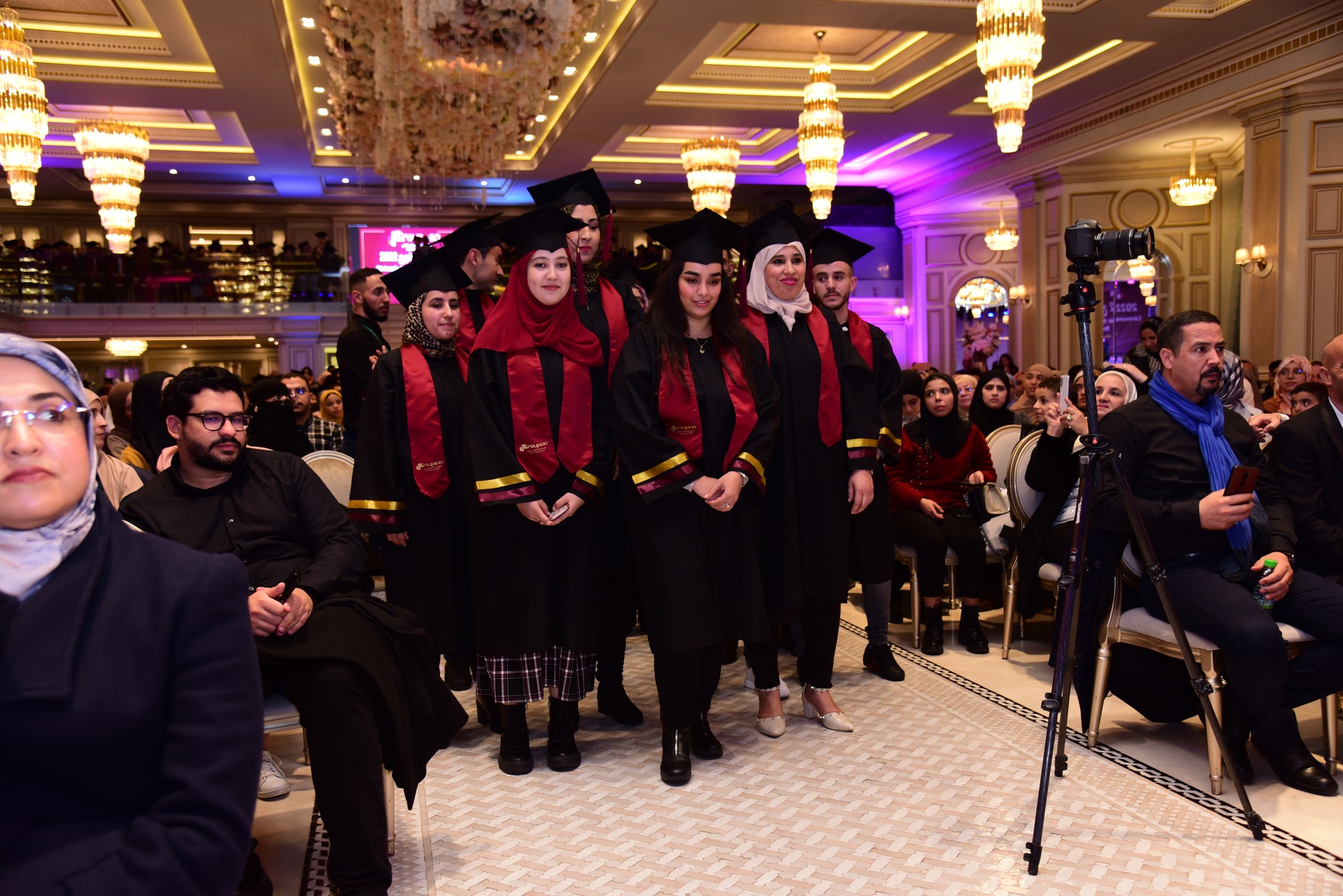 Groupeiki – Les formations diplômantes La formations continue Cours de ...